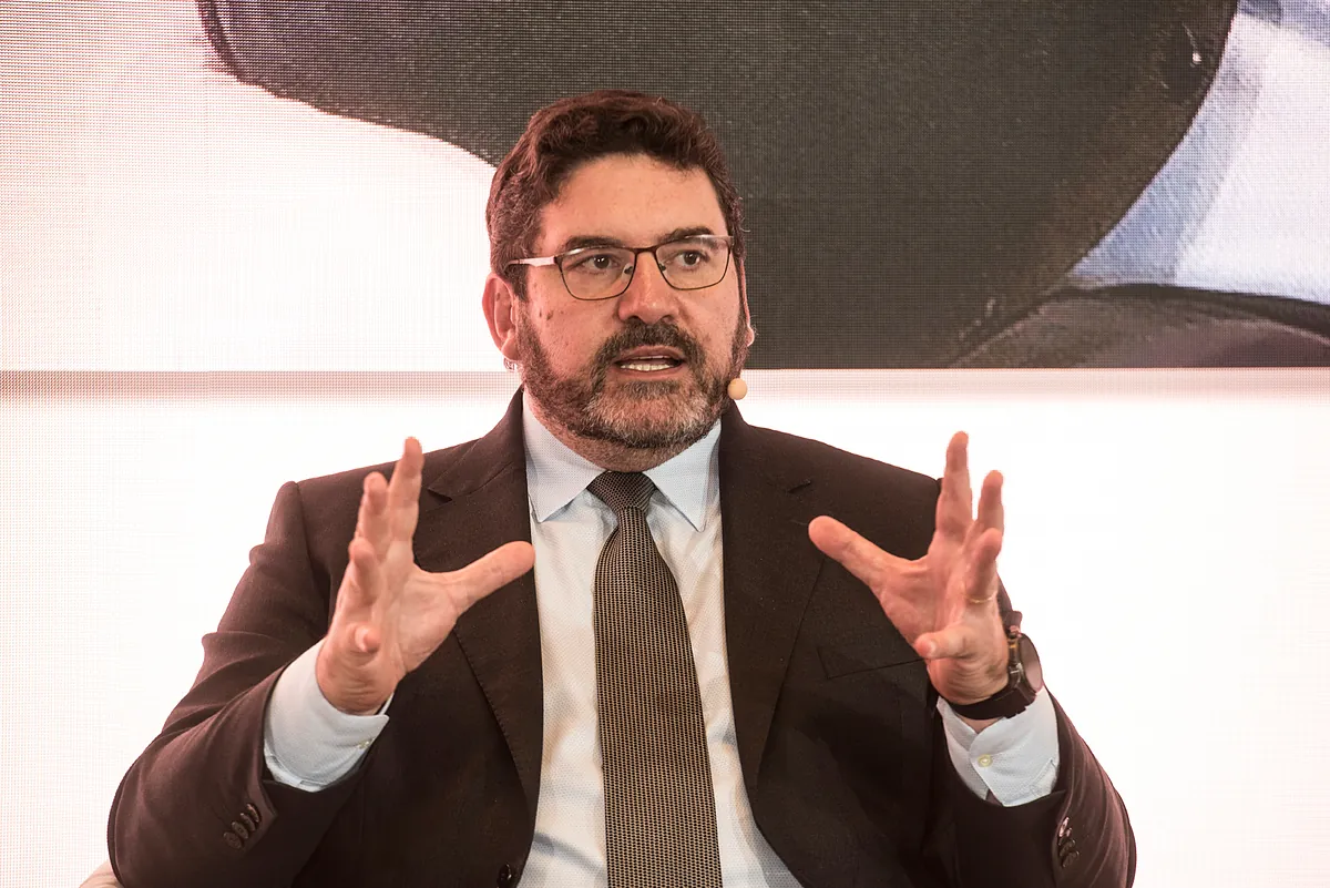 El jefe de M&A de Indra releva a Ángel Escribano en el consejo de ITP ...