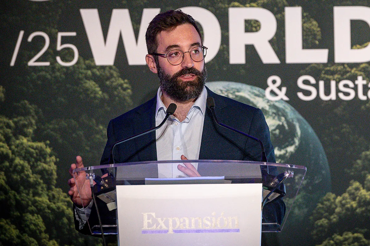 Joan Groizard: "Los tejados ya generan más energía eléctrica que todo ...