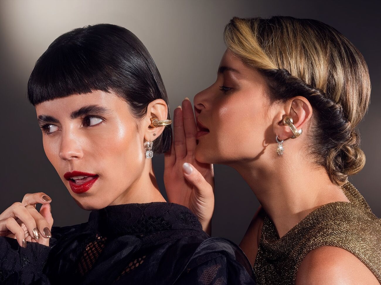 1 Moto Buds Loop con cristales Swarovski y tecnología Sound by Bose ...