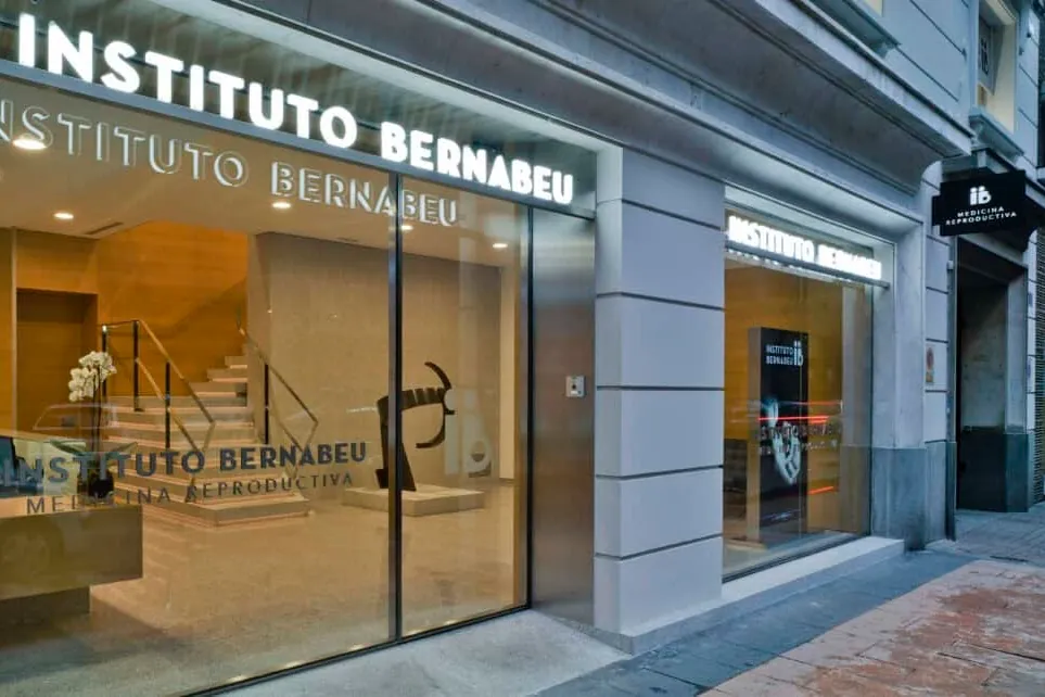 Eugin y Recoletas pujan por la compra de Instituto Bernabéu | Empresas