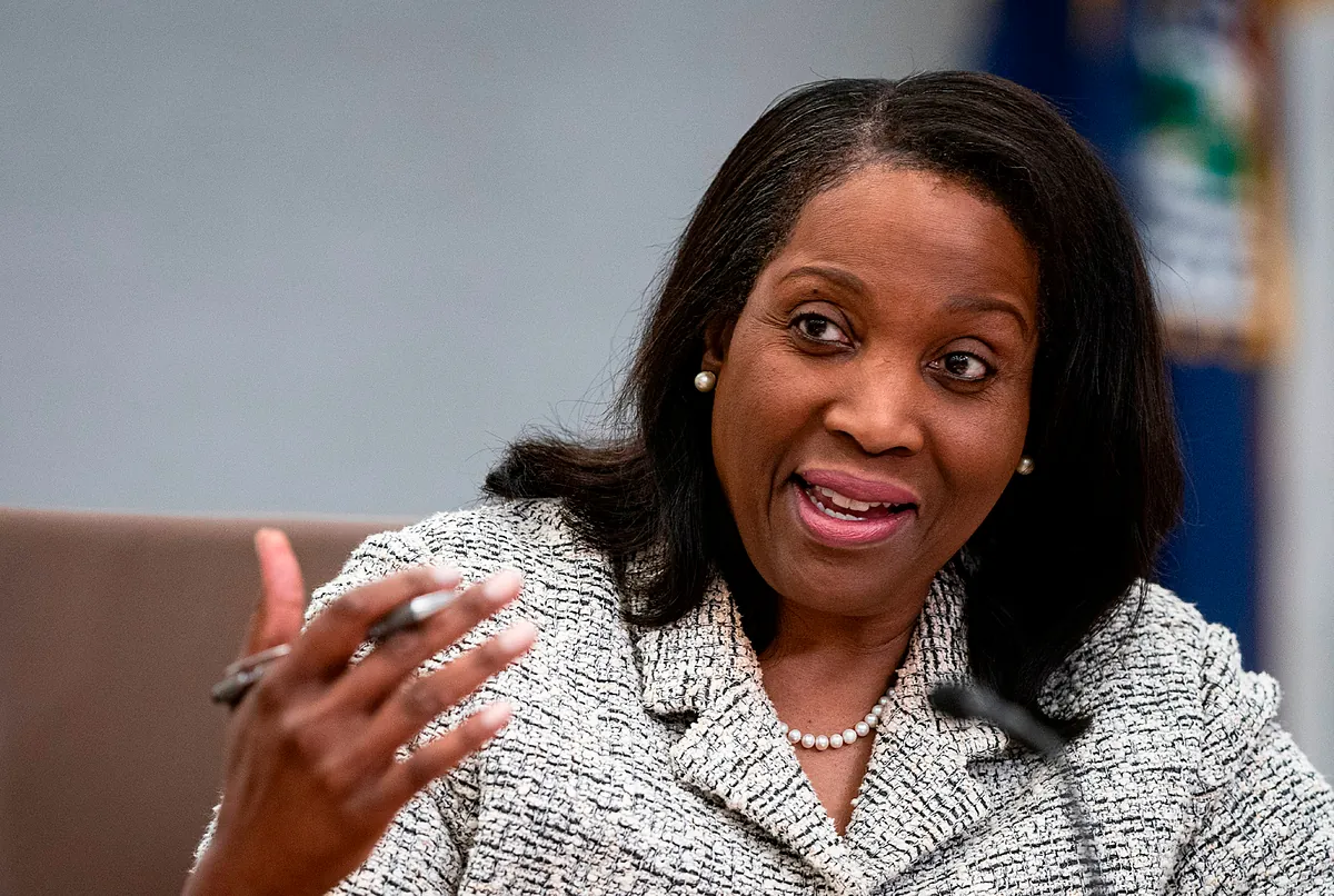 Lisa Cook: la gran luchadora de la Fed | Financial Times