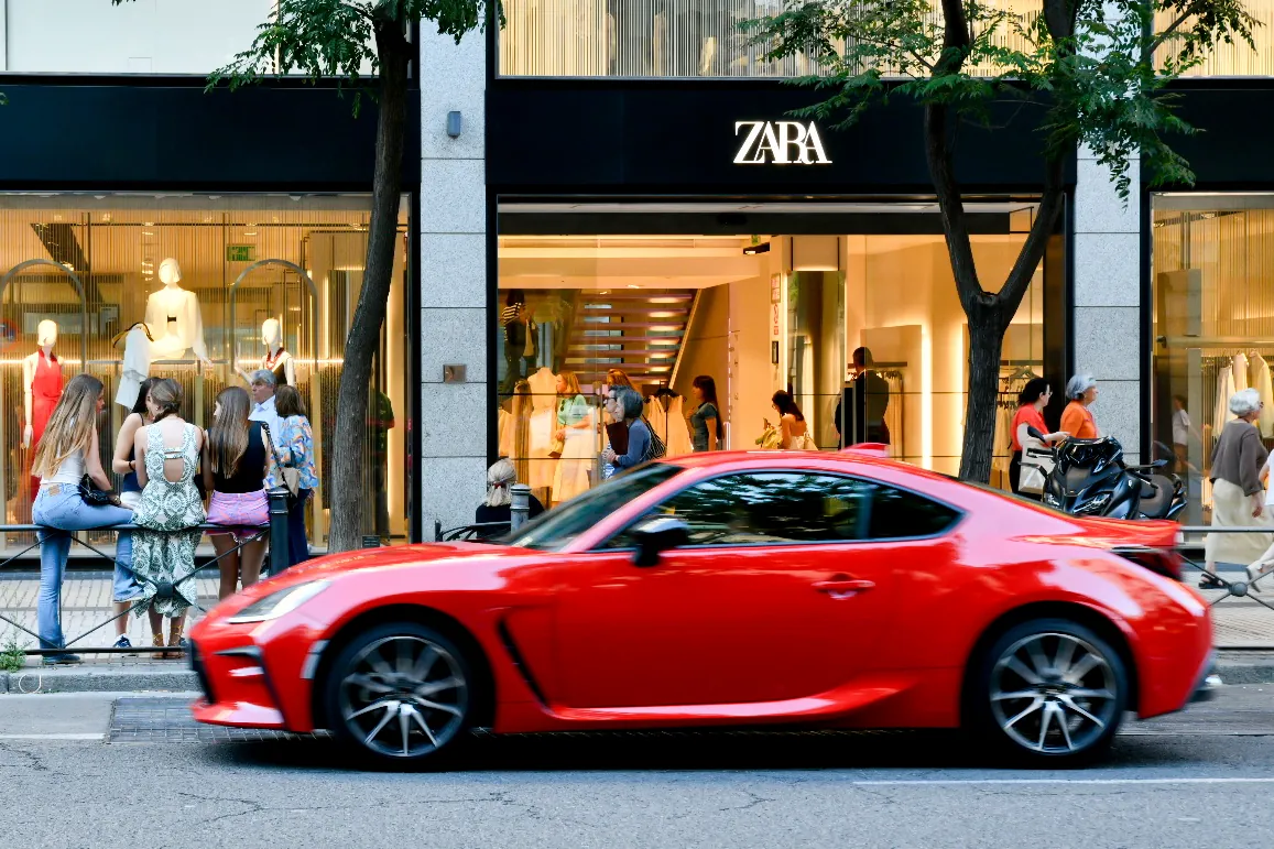 Inditex toca máximos históricos en Bolsa y alcanza una capitalización ...