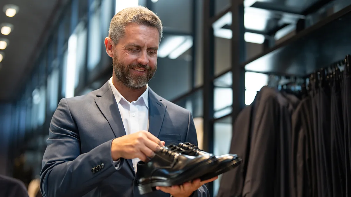 Los cinco zapatos que tiene que tener todo hombre en su zapatero | Moda ...