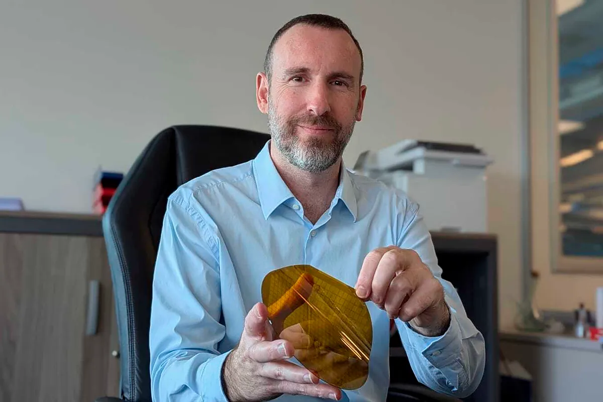 El Gobierno y EM&E inyectan 22 millones en los chips de Ideaded | Cataluña