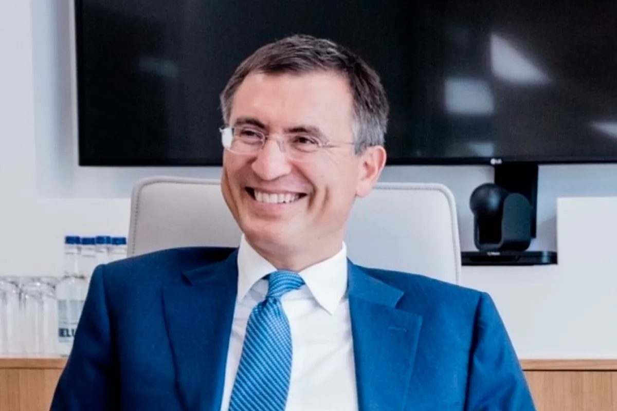 Chris Hohn supera a los hedge fund rivales con un beneficio récord de ...