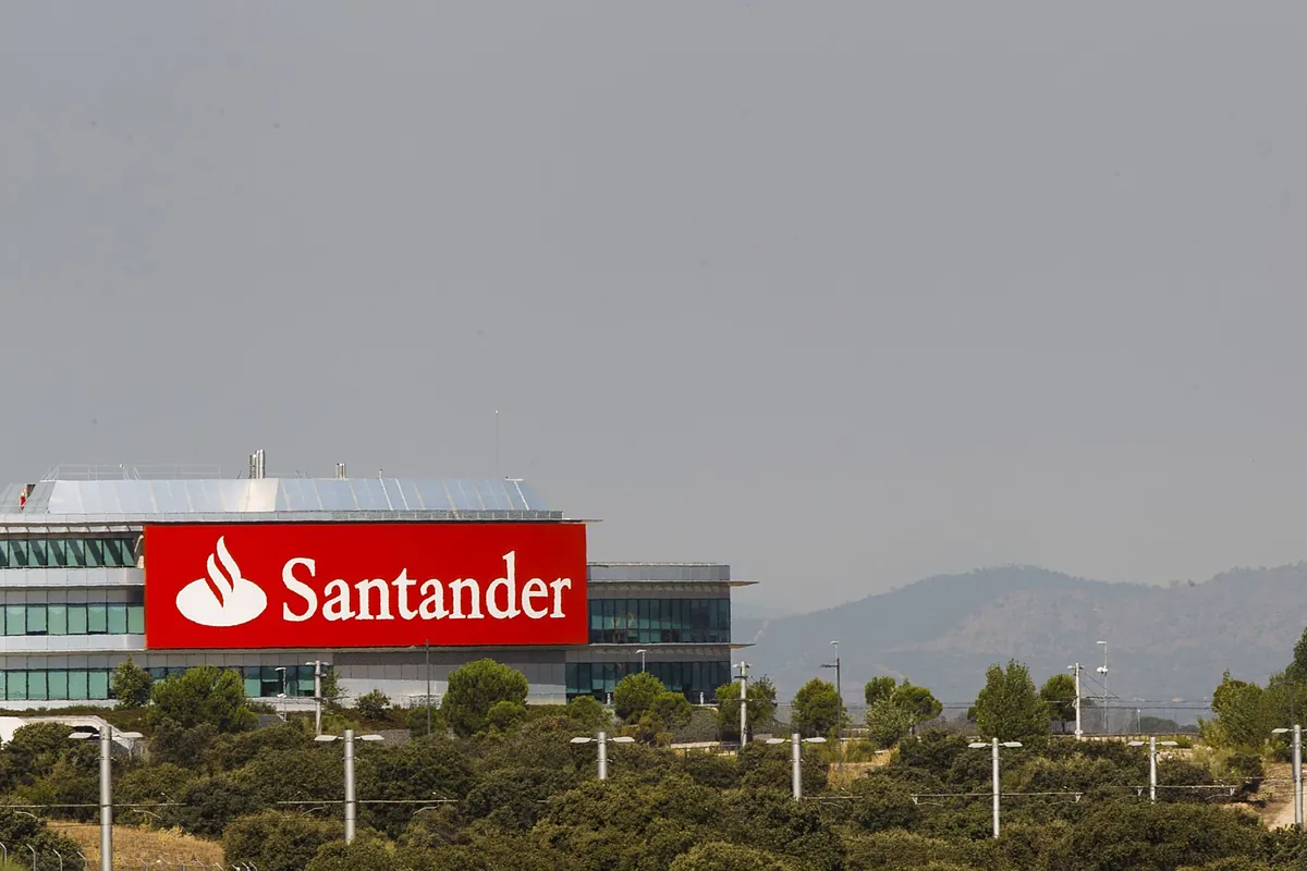 Santander tiene una exposición de 300 millones de dólares a First ...