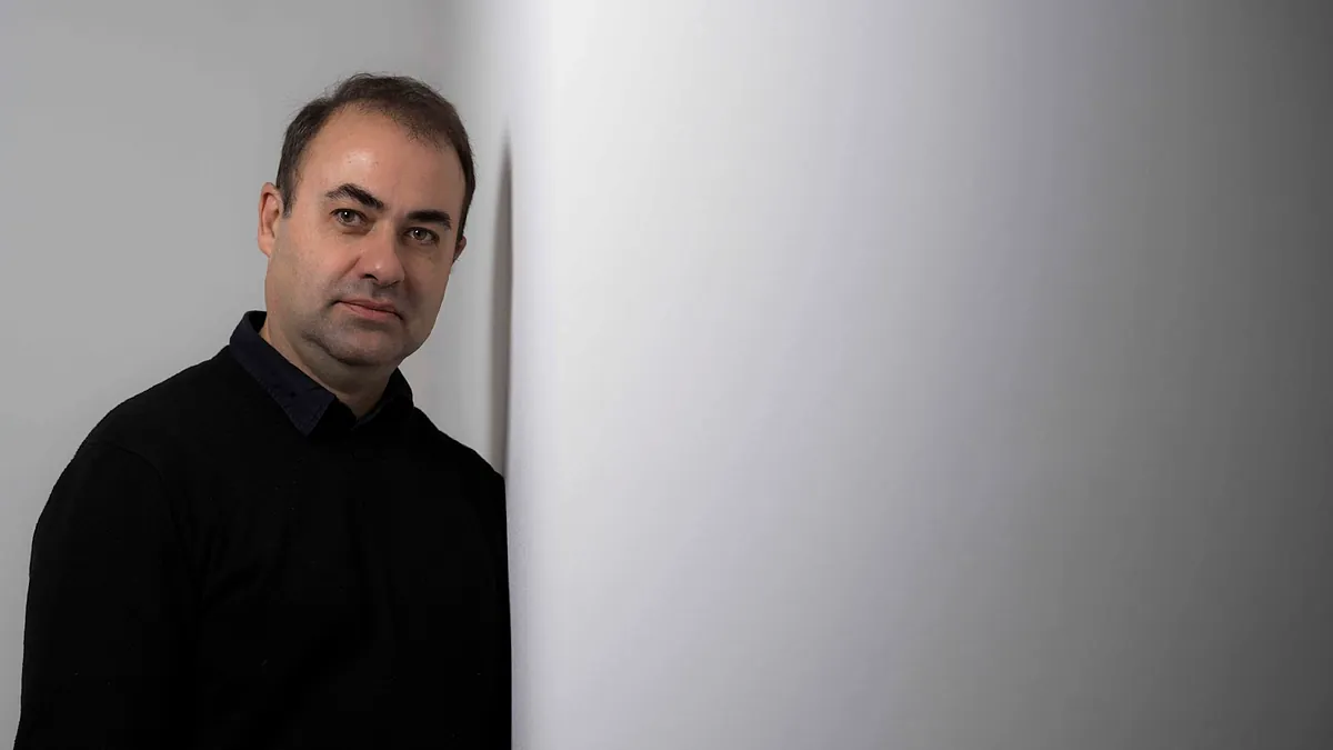 Pedro Lasch: "Quiero que el arte obligue a pensar" | Personajes